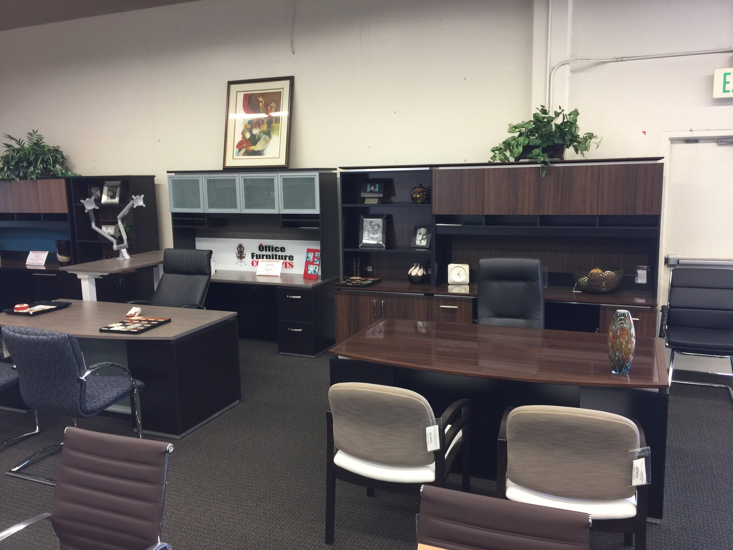 SHOWROOM – Office Furniture Concepts